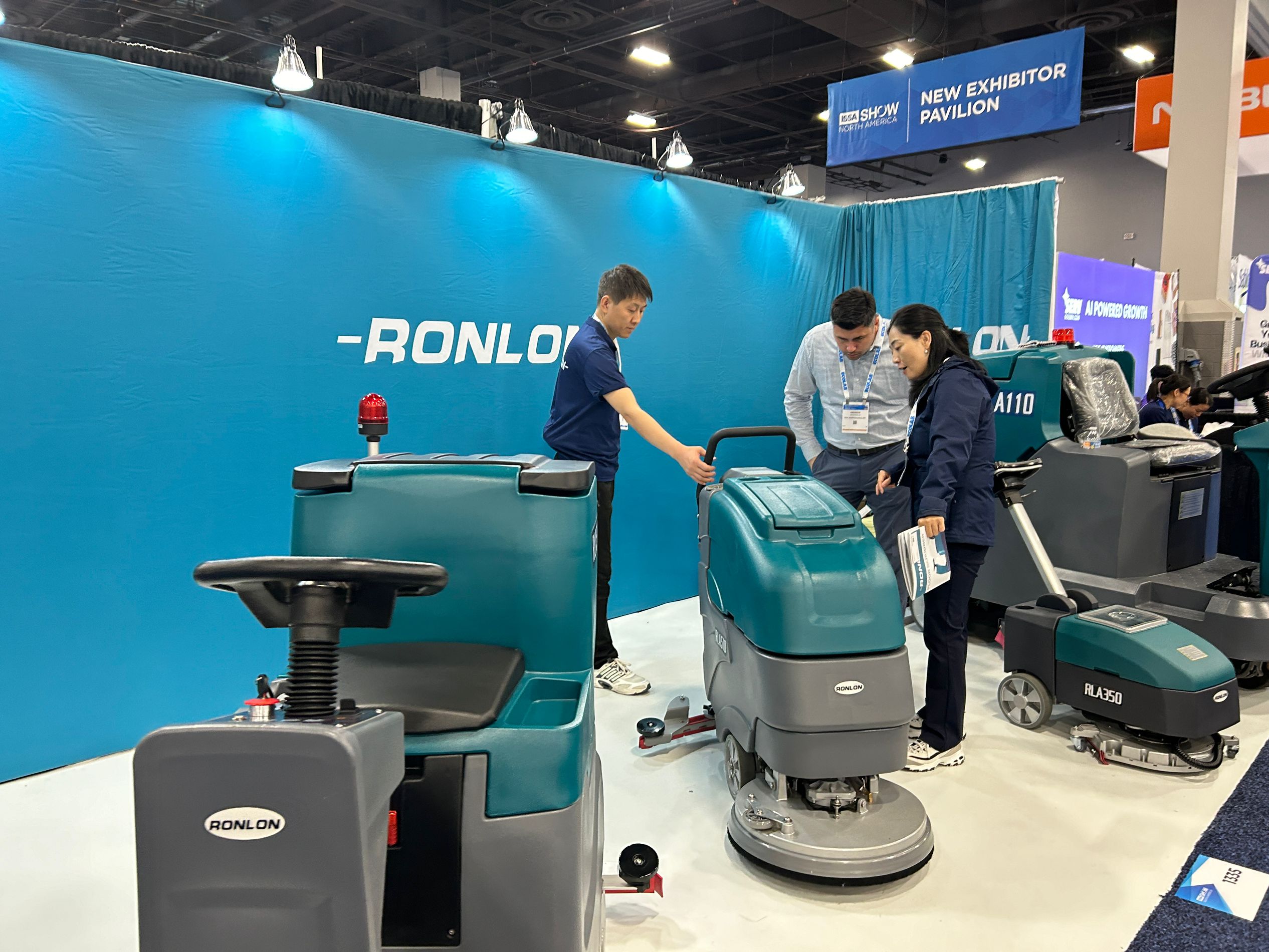 Successful Cooperation on Ride-On Floor Scrubbers at the 2024 ISSA Show ...